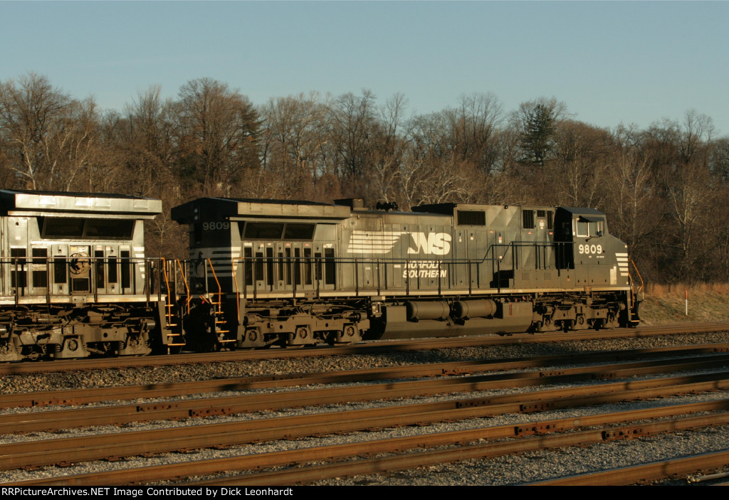 NS 9809